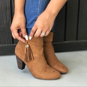 Buckle | Shoes | Nib Cuffed Ankle Fringe Tassel Block Heel Booties ...